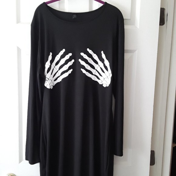 SHEIN | Dresses | Euc Shein 4xl Skeleton Hands Ribbed Black Dress ...